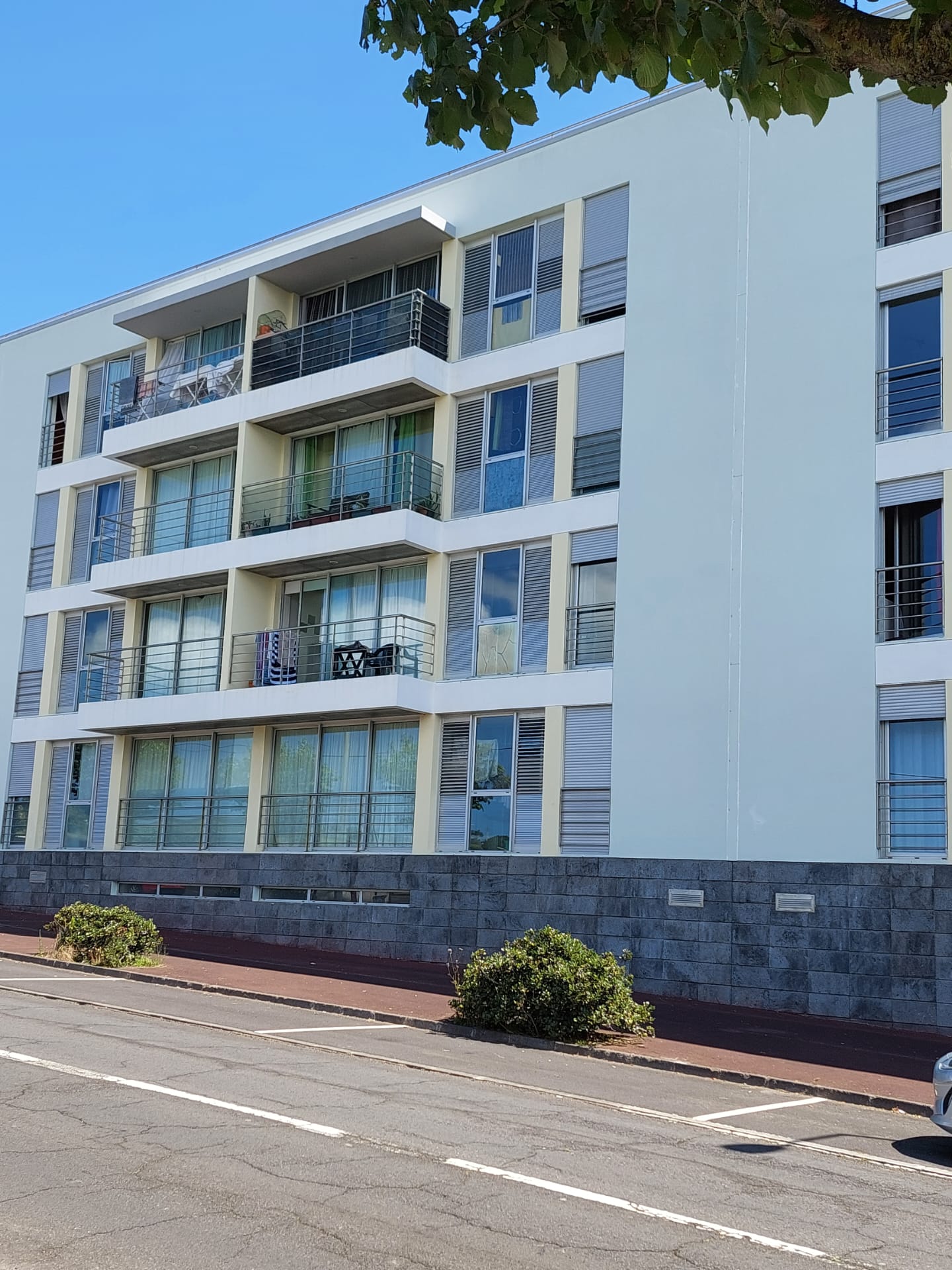 Apartamento T2 | Paim | Ponta Delgada - Casa é Comigo Imobiliária